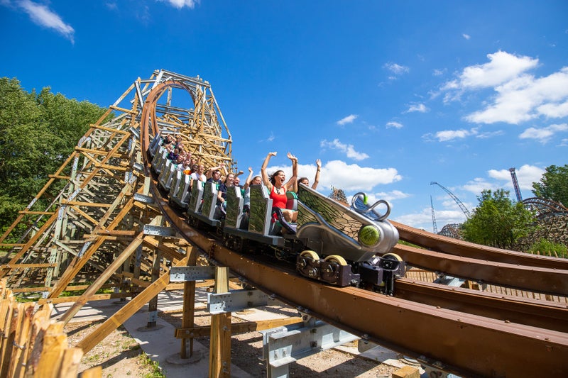 UNTAMED: hybrid coaster in Walibi Holland