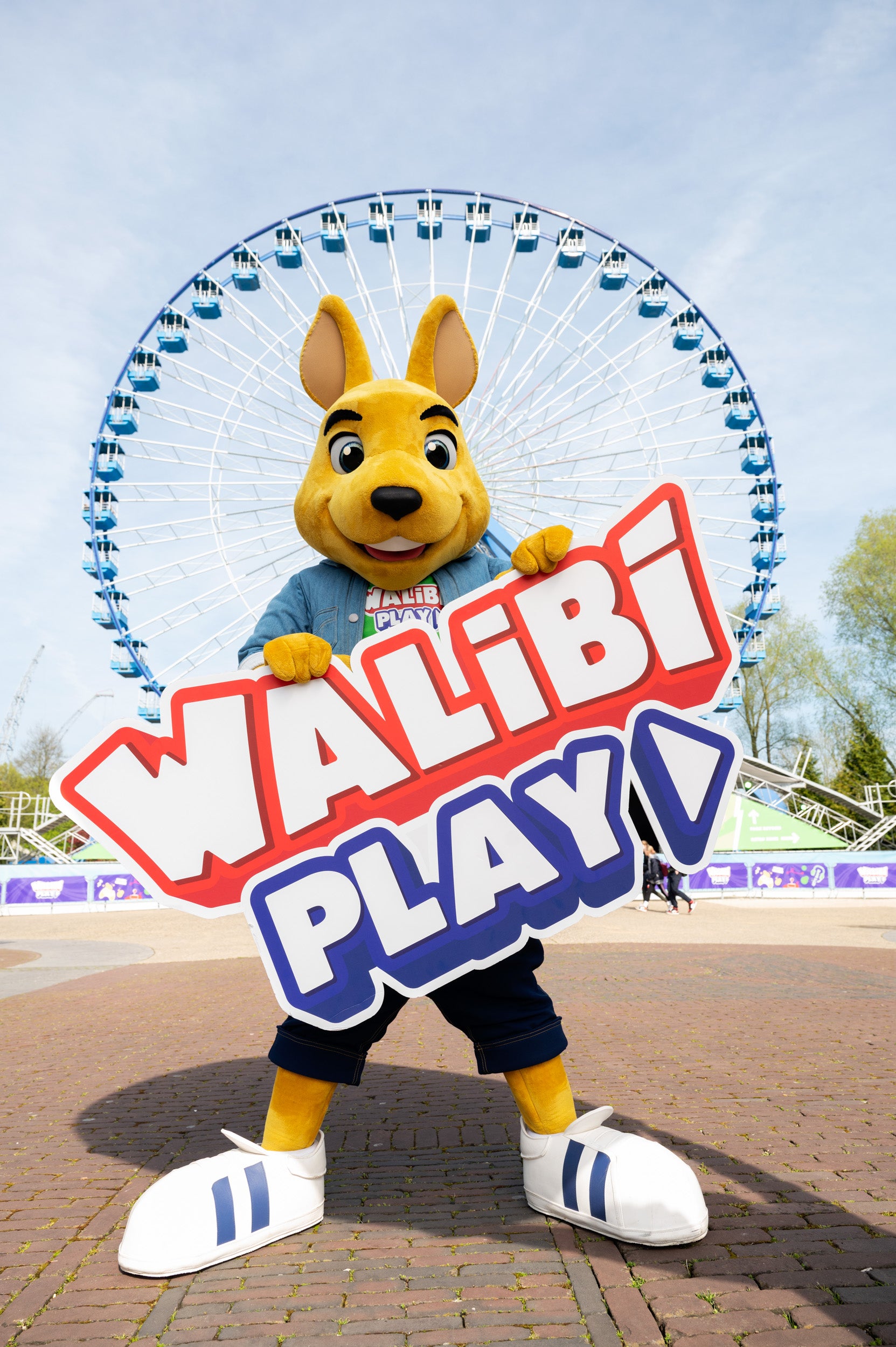 Walibi Holland: der ideale Freizeitpark für die ganze Familie