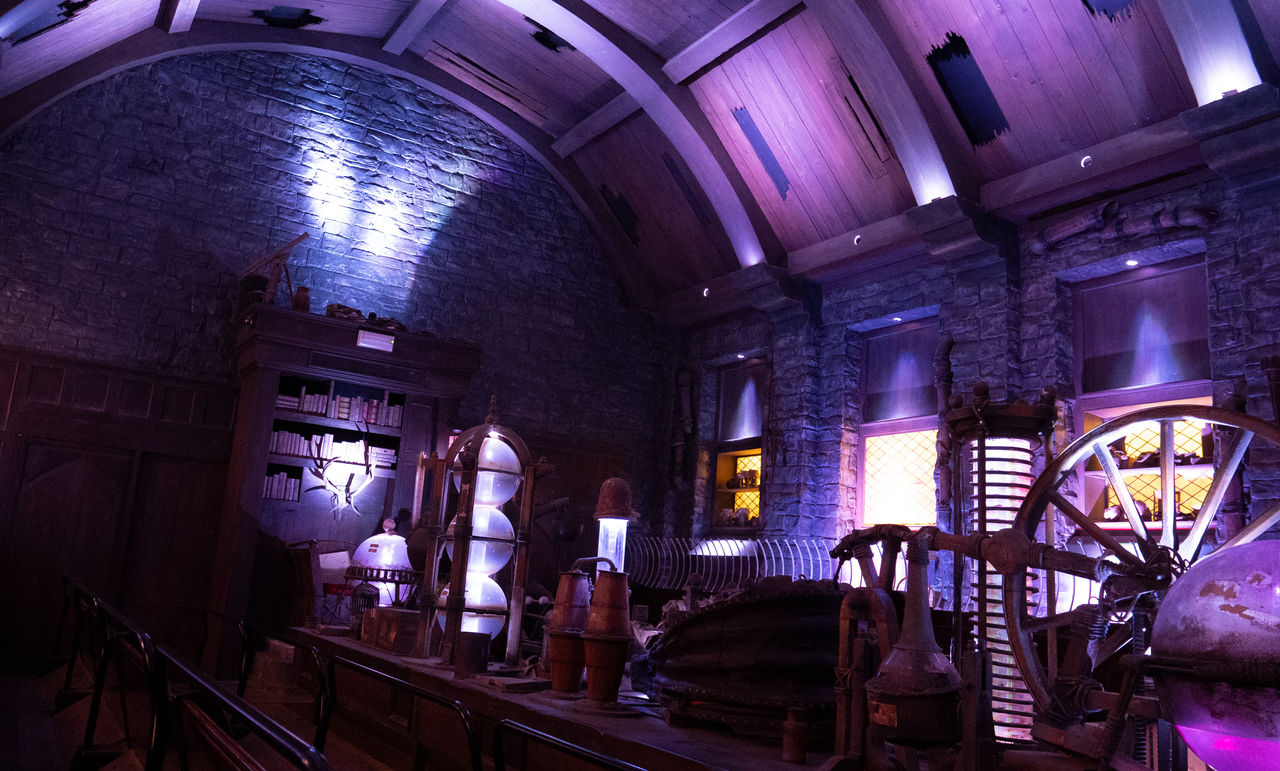 Merlin’s Magic Castle - madhouse attraction in Walibi Holland